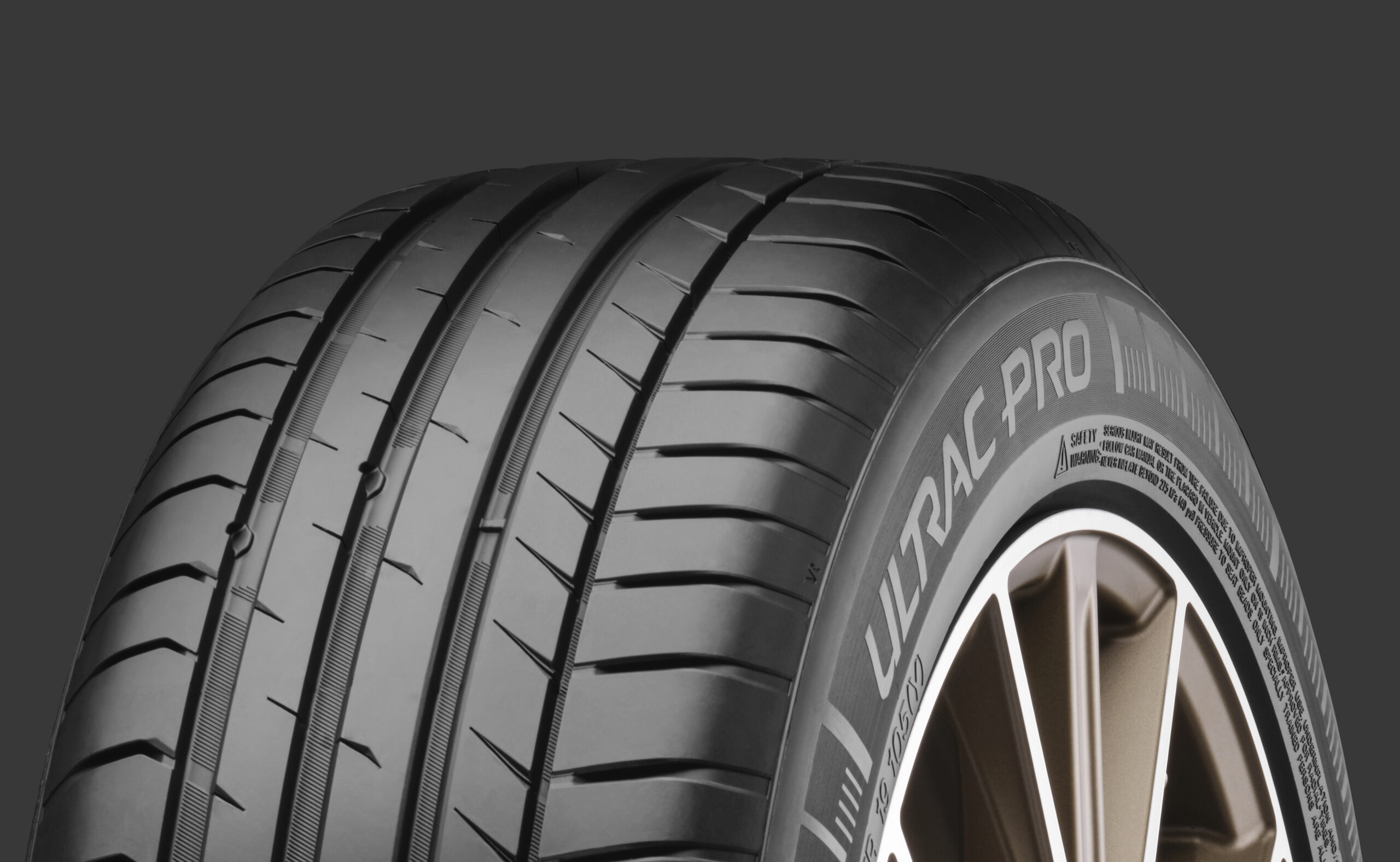 Upcoming Apollo Vredestein Ultrac Pro UUHP tire features structure and ...