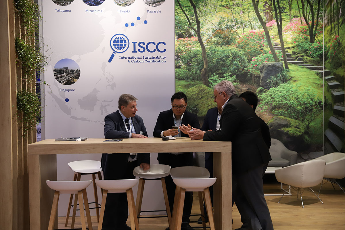 Tire Technology Expo Day 2: Zeon presents sustainable approach for ...