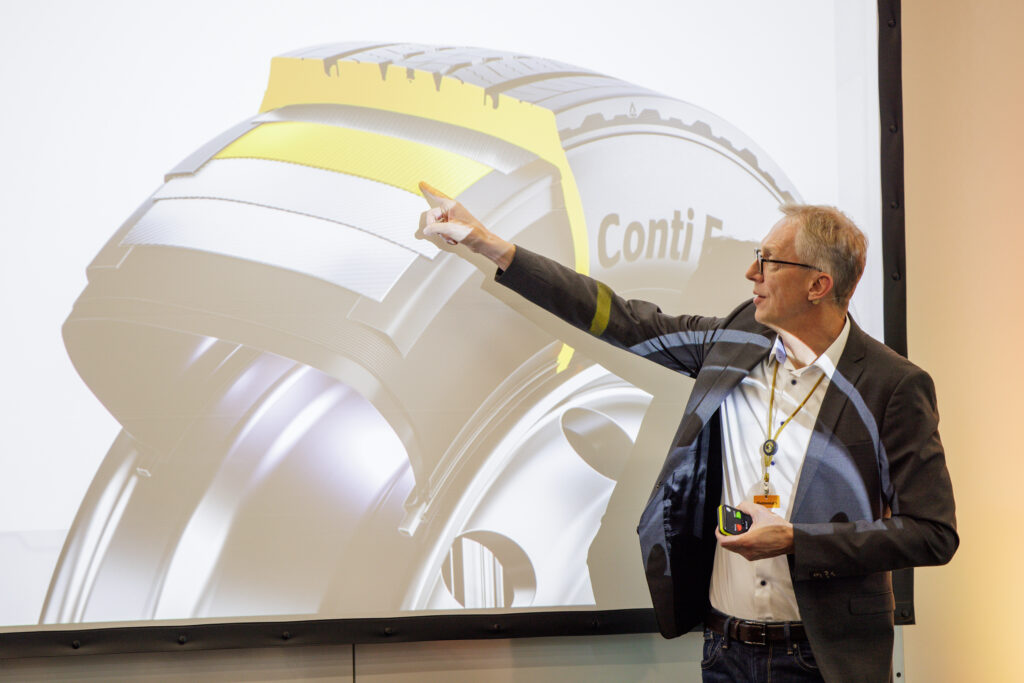 Continental introduces Conti Eco Gen 5 truck tire line | Tire ...